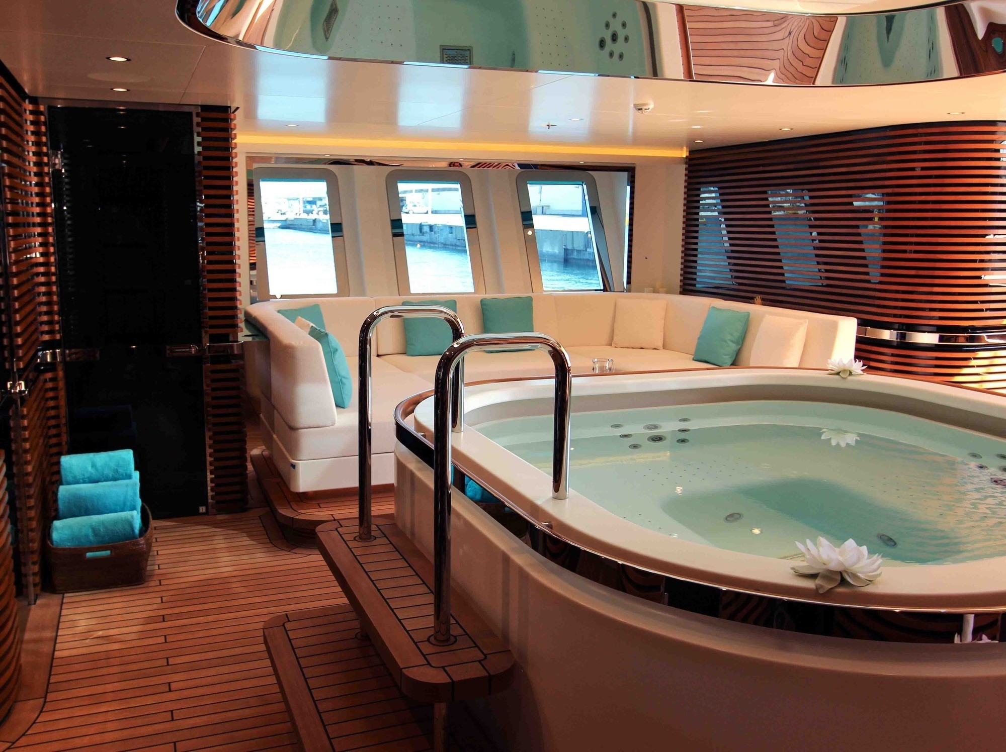 Spa Pool Image Gallery – Luxury Yacht Browser | by CHARTERWORLD ...